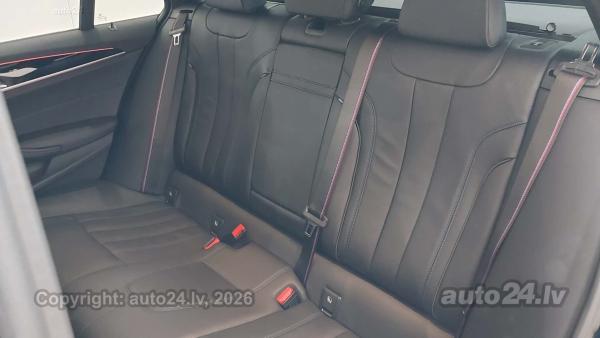 Melns BMW M-series 2019 Tartu, ar dzinēja tilpumu 3.00 L un nobraukumu 117 tūkst. km par 34950 €, foto 8 vietnē AUTOMOTO.COM.LV