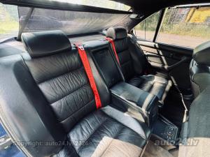 Zils BMW M-series 1992 Tallina, ar dzinēja tilpumu 3.80 L un nobraukumu 250 tūkst. km par 40000 €, foto 8 vietnē AUTOMOTO.COM.LV
