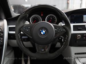Zils BMW M-series 2005 Tallina, ar dzinēja tilpumu 5.00 L un nobraukumu 155 tūkst. km par 40990 €, foto 9 vietnē AUTOMOTO.COM.LV
