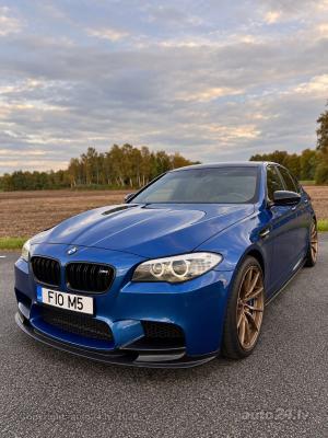 Blue BMW M-series 2012 in Kuressaare, with an engine capacity of 4.40 L and mileage of 80 thousand km for 39900 €, photo  on AUTOMOTO.COM.LV