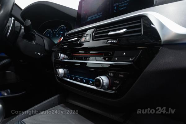 Blue BMW M-series 2019 in Tartu, with an engine capacity of 4.40 L and mileage of 87 thousand km for 60000 €, photo 8 on AUTOMOTO.COM.LV