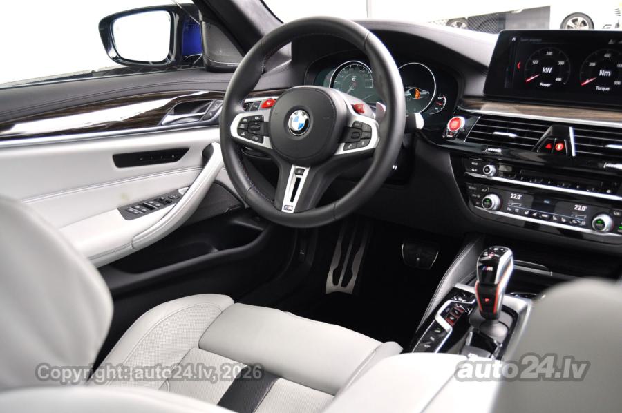 Blue BMW M-series 2019 in Tallinn, with an engine capacity of 4.40 L and mileage of 81 thousand km for 55900 €, photo 17 on AUTOMOTO.COM.LV