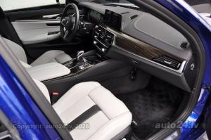 Blue BMW M-series 2019 in Tallinn, with an engine capacity of 4.40 L and mileage of 81 thousand km for 55900 €, photo 20 on AUTOMOTO.COM.LV