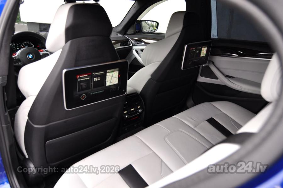 Blue BMW M-series 2019 in Tallinn, with an engine capacity of 4.40 L and mileage of 81 thousand km for 55900 €, photo 25 on AUTOMOTO.COM.LV
