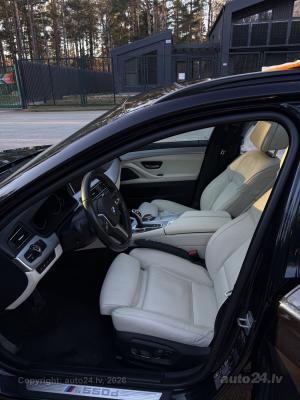 Zils BMW M-series 2013 Tallina, ar dzinēja tilpumu 3.00 L un nobraukumu 238 tūkst. km par 16499 €, foto 9 vietnē AUTOMOTO.COM.LV