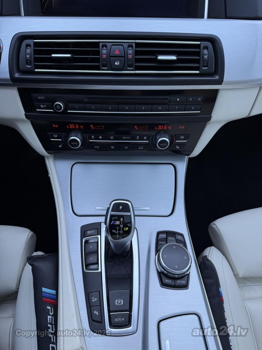 Zils BMW M-series 2013 Tallina, ar dzinēja tilpumu 3.00 L un nobraukumu 238 tūkst. km par 16499 €, foto 17 vietnē AUTOMOTO.COM.LV