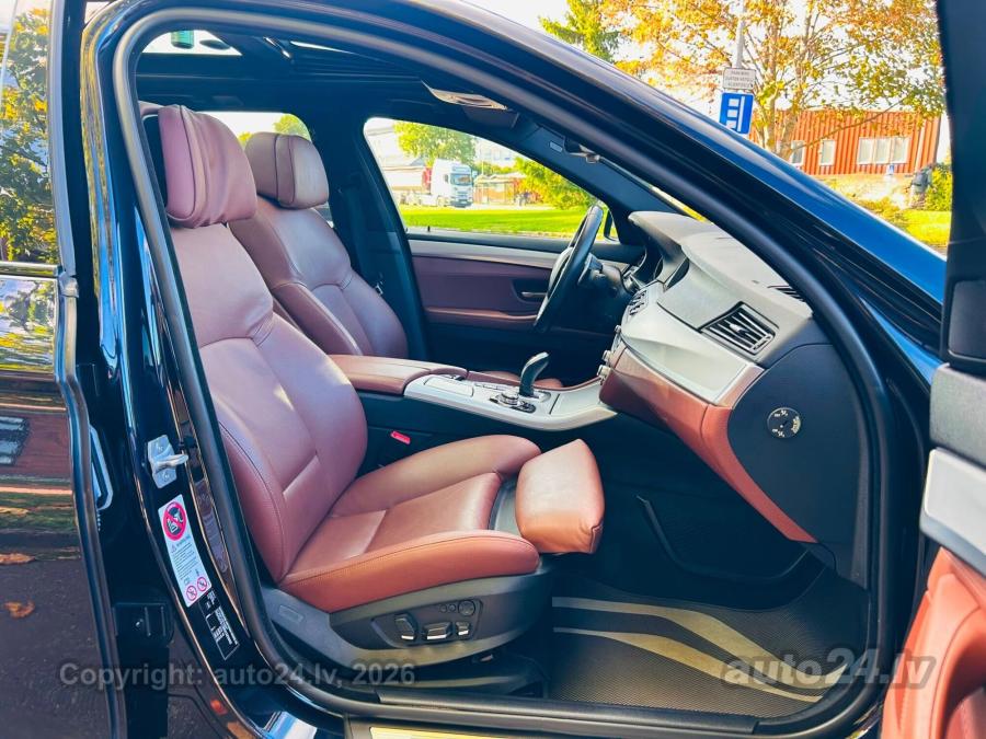 Blue BMW M-series 2013 in Tallinn, with an engine capacity of 3.00 L and mileage of 170 thousand km for 14499 €, photo 18 on AUTOMOTO.COM.LV