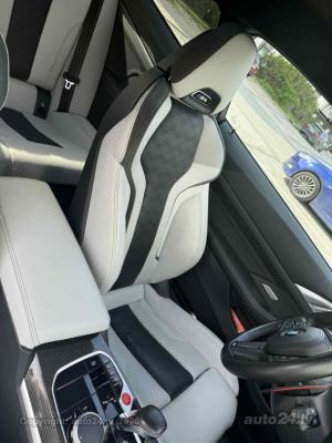 Pelēks BMW M-series 2022 Tallina, ar dzinēja tilpumu 3.00 L un nobraukumu 59 tūkst. km par 74500 €, foto 10 vietnē AUTOMOTO.COM.LV