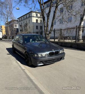 Grey BMW M-series 2000 in Tallinn, with an engine capacity of 5.00 L and mileage of 198 thousand km for 19000 €, photo 4 on AUTOMOTO.COM.LV