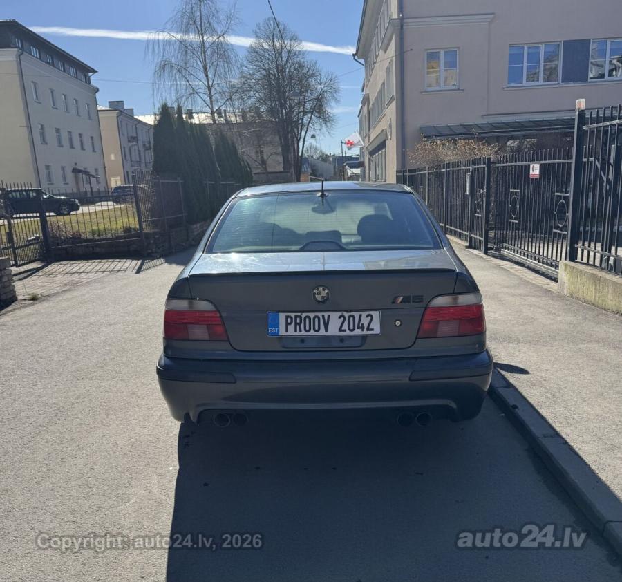 Grey BMW M-series 2000 in Tallinn, with an engine capacity of 5.00 L and mileage of 198 thousand km for 19000 €, photo 13 on AUTOMOTO.COM.LV