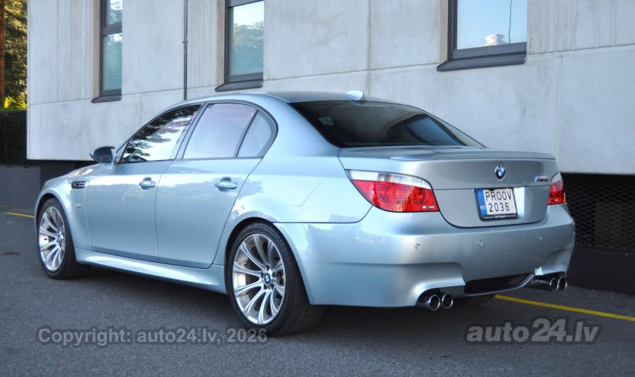 Pelēks BMW M-series 2007 Tallina, ar dzinēja tilpumu 5.00 L un nobraukumu 61 tūkst. km par 59500 €, foto 6 vietnē AUTOMOTO.COM.LV