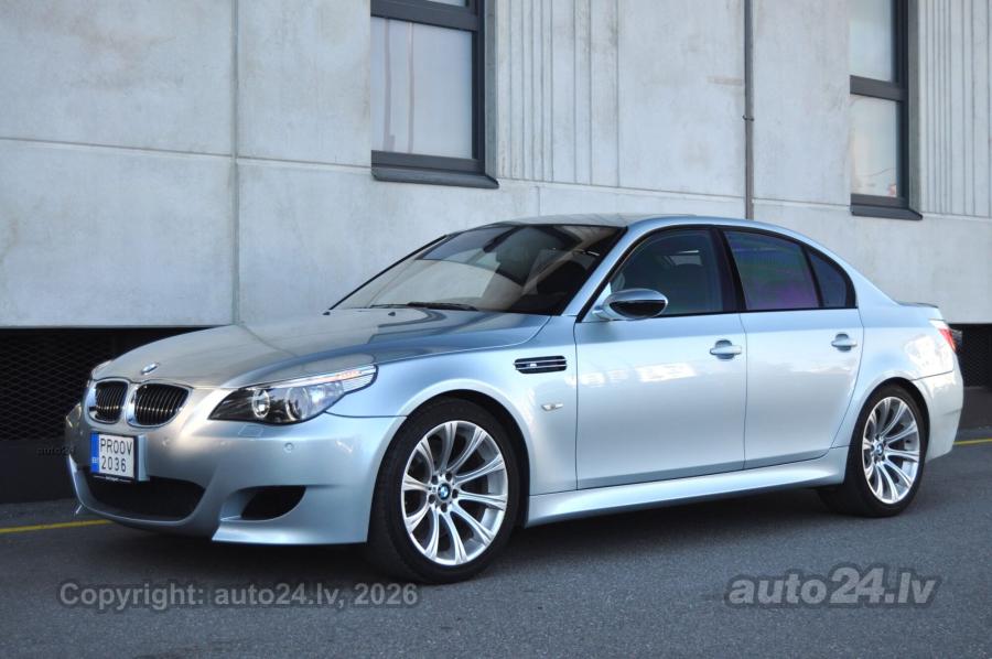 Pelēks BMW M-series 2007 Tallina, ar dzinēja tilpumu 5.00 L un nobraukumu 61 tūkst. km par 59500 €, foto 9 vietnē AUTOMOTO.COM.LV