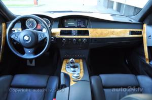 Pelēks BMW M-series 2007 Tallina, ar dzinēja tilpumu 5.00 L un nobraukumu 61 tūkst. km par 59500 €, foto 20 vietnē AUTOMOTO.COM.LV