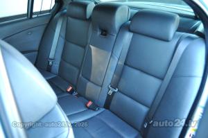 Pelēks BMW M-series 2007 Tallina, ar dzinēja tilpumu 5.00 L un nobraukumu 61 tūkst. km par 59500 €, foto 27 vietnē AUTOMOTO.COM.LV