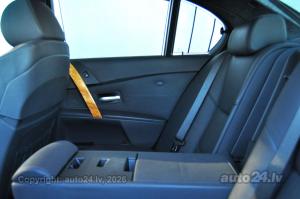 Pelēks BMW M-series 2007 Tallina, ar dzinēja tilpumu 5.00 L un nobraukumu 61 tūkst. km par 59500 €, foto 28 vietnē AUTOMOTO.COM.LV
