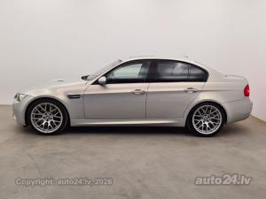 Pelēks BMW M-series 2012 Tallina, ar dzinēja tilpumu 4.00 L un nobraukumu 188 tūkst. km par 42000 €, foto 4 vietnē AUTOMOTO.COM.LV