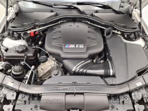 Pelēks BMW M-series 2012 Tallina, ar dzinēja tilpumu 4.00 L un nobraukumu 188 tūkst. km par 42000 €, foto 6 vietnē AUTOMOTO.COM.LV