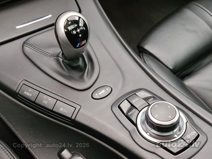 Pelēks BMW M-series 2012 Tallina, ar dzinēja tilpumu 4.00 L un nobraukumu 188 tūkst. km par 42000 €, foto 8 vietnē AUTOMOTO.COM.LV