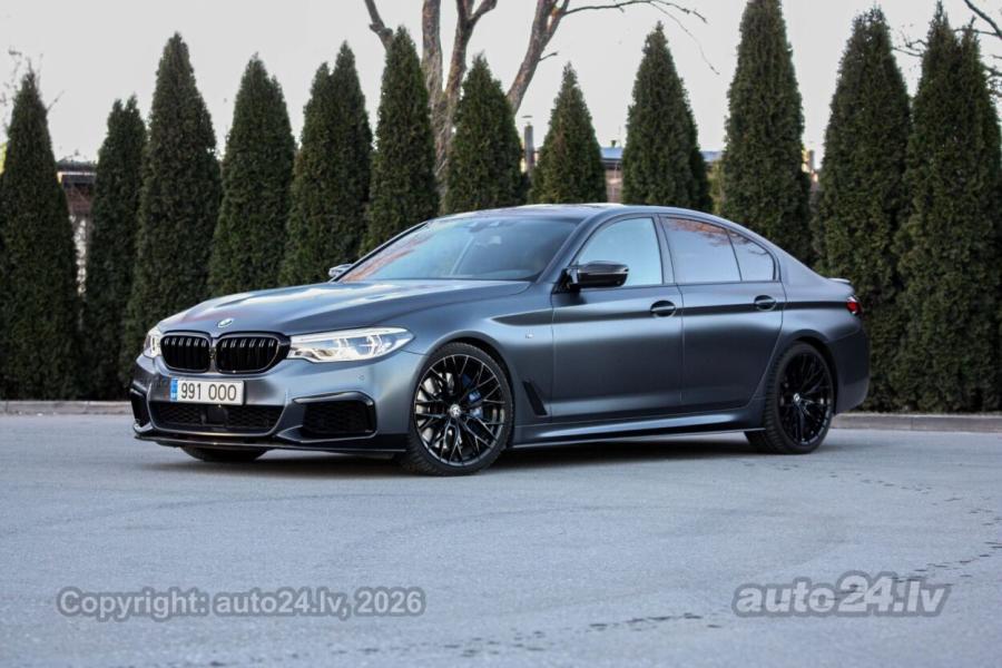Grey BMW M-series 2017 in Tallinn, with an engine capacity of 4.40 L and mileage of 122 thousand km for 35000 €, photo 9 on AUTOMOTO.COM.LV