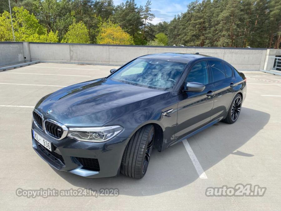 Grey BMW M-series 2019 in Riga, with an engine capacity of 4.40 L and mileage of 85 thousand km for 55900 €, photo 6 on AUTOMOTO.COM.LV