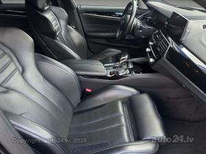 Grey BMW M-series 2019 in Riga, with an engine capacity of 4.40 L and mileage of 85 thousand km for 55900 €, photo 8 on AUTOMOTO.COM.LV