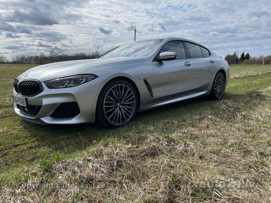 Grey BMW M-series 2020 in Tallinn, with an engine capacity of 4.40 L and mileage of 72 thousand km for 68200 €, photo 4 on AUTOMOTO.COM.LV