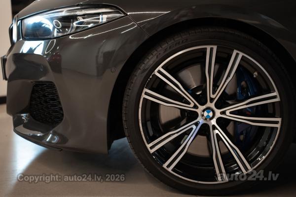 Pelēks BMW M-series 2020 Tallina, ar dzinēja tilpumu 4.40 L un nobraukumu 53 tūkst. km par 56499 €, foto 10 vietnē AUTOMOTO.COM.LV