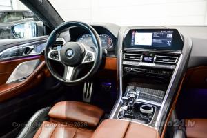 Grey BMW M-series 2021 in Tallinn, with an engine capacity of 4.40 L and mileage of 98 thousand km for 64900 €, photo 14 on AUTOMOTO.COM.LV