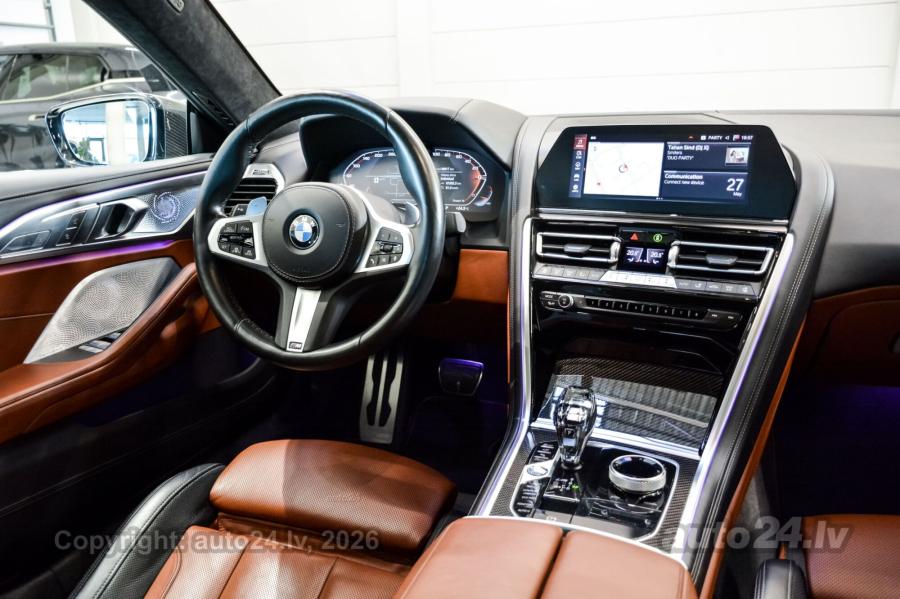 Grey BMW M-series 2021 in Tallinn, with an engine capacity of 4.40 L and mileage of 98 thousand km for 64900 €, photo 14 on AUTOMOTO.COM.LV