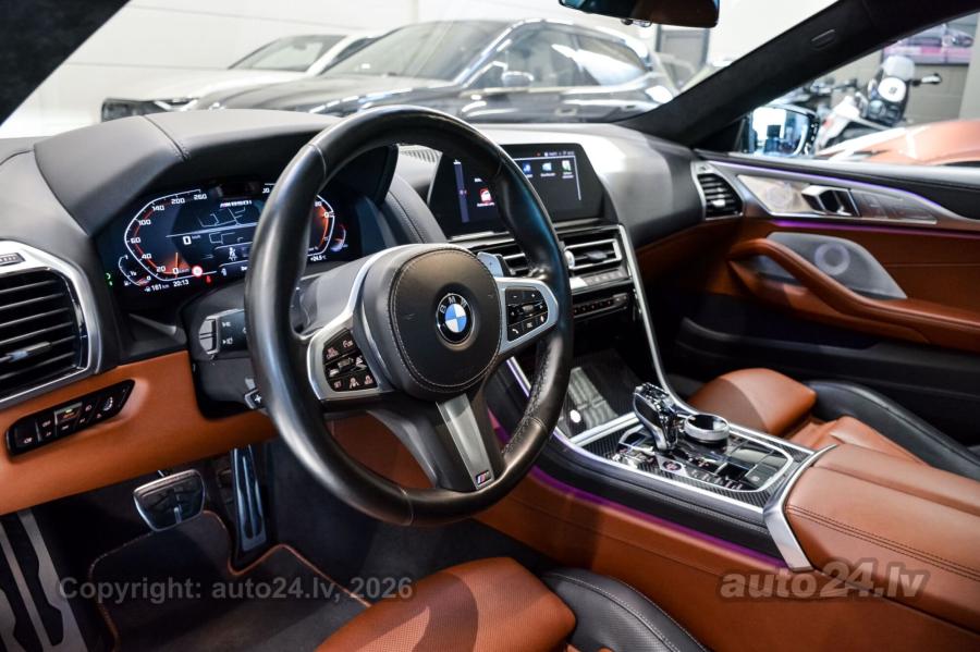 Grey BMW M-series 2021 in Tallinn, with an engine capacity of 4.40 L and mileage of 98 thousand km for 64900 €, photo 15 on AUTOMOTO.COM.LV