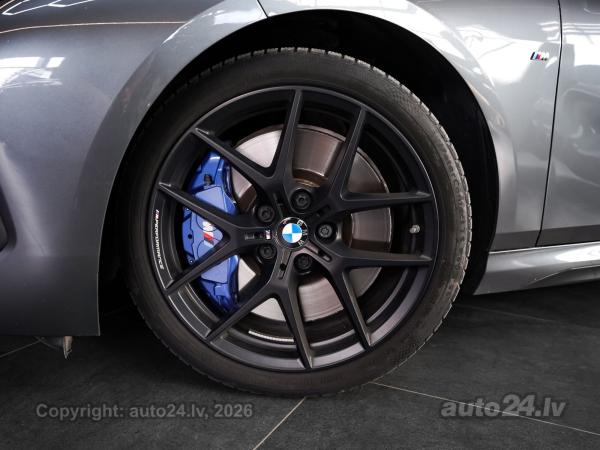 Pelēks BMW M-series 2021 Tallina, ar dzinēja tilpumu 2.00 L un nobraukumu 65 tūkst. km par 35900 €, foto 3 vietnē AUTOMOTO.COM.LV