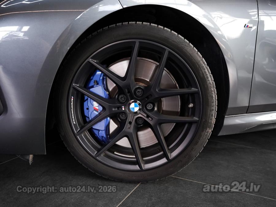 Pelēks BMW M-series 2021 Tallina, ar dzinēja tilpumu 2.00 L un nobraukumu 65 tūkst. km par 35900 €, foto 4 vietnē AUTOMOTO.COM.LV