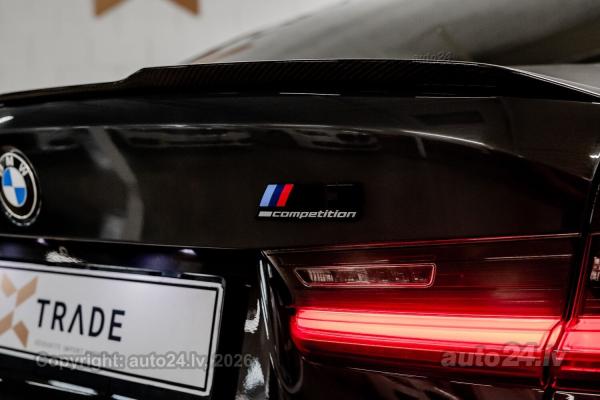 Grey BMW M-series 2021 in Parnu, with an engine capacity of 3.00 L and mileage of 112 thousand km for 67990 €, photo 10 on AUTOMOTO.COM.LV