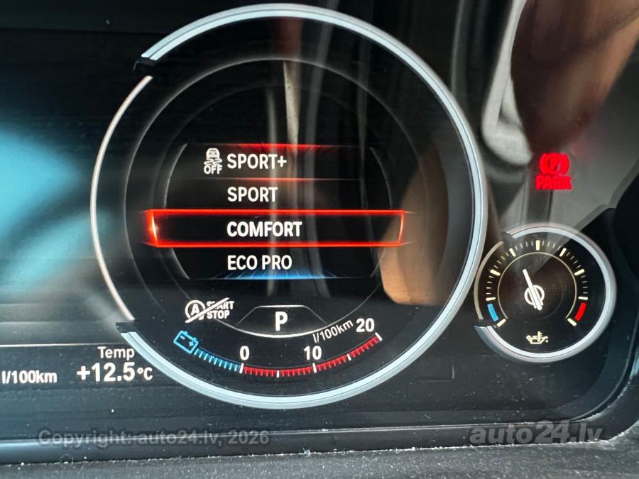 Pelēks BMW M-series 2013 Tallina, ar dzinēja tilpumu 3.00 L un nobraukumu 284 tūkst. km par 16999 €, foto 13 vietnē AUTOMOTO.COM.LV