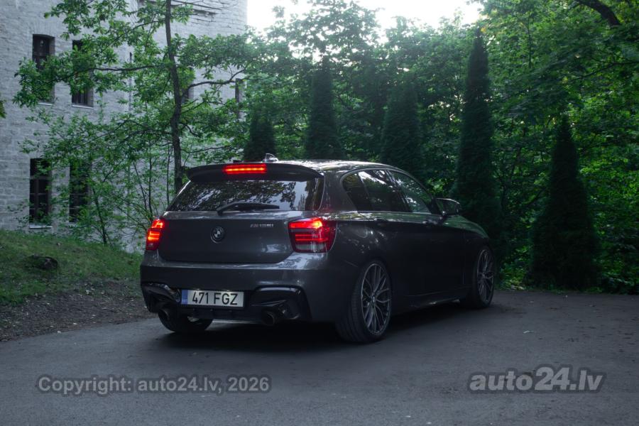 Grey BMW M-series 2013 in Tallinn, with an engine capacity of 3.00 L and mileage of 171 thousand km for 23500 €, photo 12 on AUTOMOTO.COM.LV