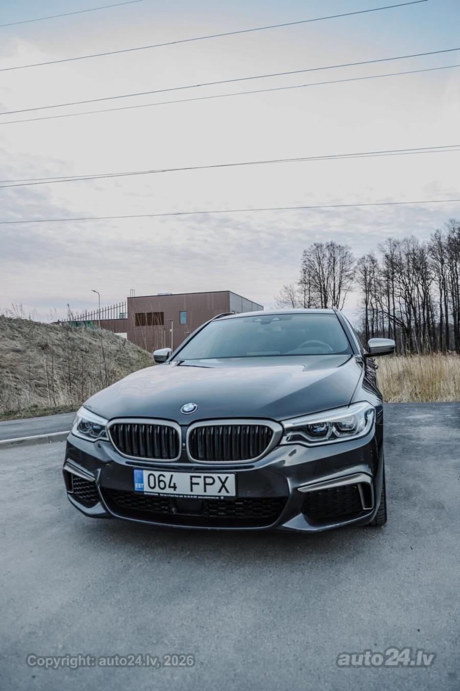Pelēks BMW M-series 2021 Tallina, ar dzinēja tilpumu 3.00 L un nobraukumu 103 tūkst. km par 49900 €, foto 13 vietnē AUTOMOTO.COM.LV