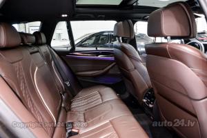Pelēks BMW M-series 2021 Tallina, ar dzinēja tilpumu 3.00 L un nobraukumu 114 tūkst. km par 43500 €, foto 13 vietnē AUTOMOTO.COM.LV