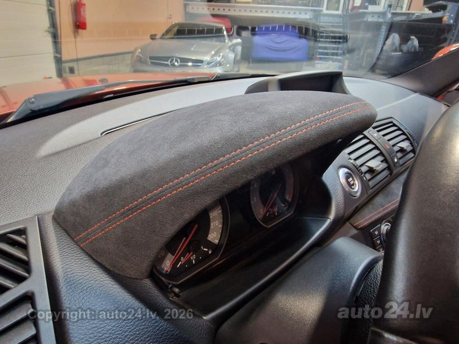 Oranžs BMW M-series 2012 Tallina, ar dzinēja tilpumu 3.00 L un nobraukumu 92 tūkst. km par 59000 €, foto 18 vietnē AUTOMOTO.COM.LV