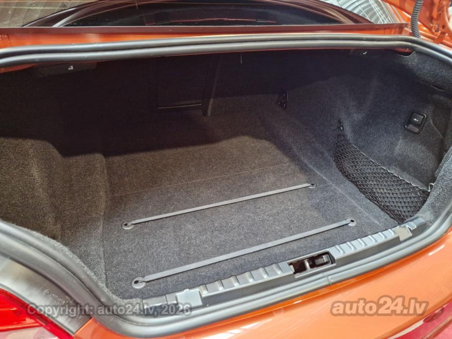 Oranžs BMW M-series 2012 Tallina, ar dzinēja tilpumu 3.00 L un nobraukumu 92 tūkst. km par 59000 €, foto 25 vietnē AUTOMOTO.COM.LV