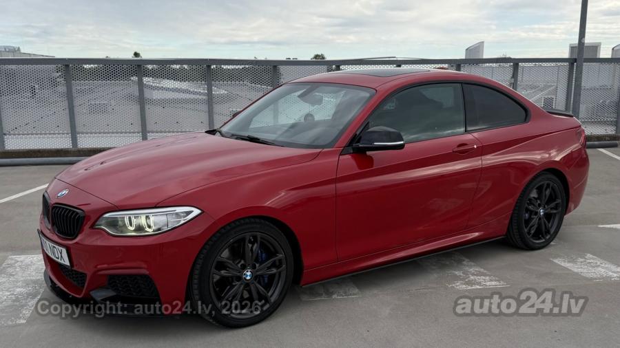 Red BMW M-series 2017 in Tallinn, with an engine capacity of 3.00 L and mileage of 124 thousand km for 25900 €, photo 3 on AUTOMOTO.COM.LV