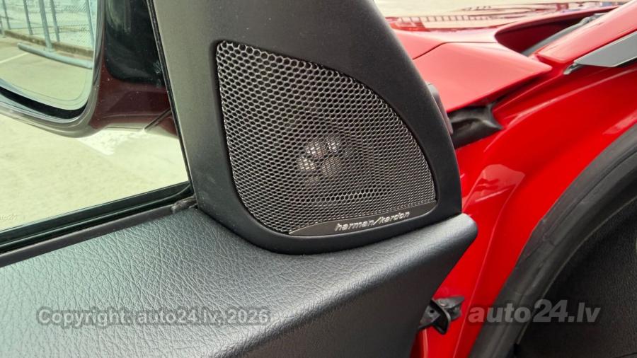 Red BMW M-series 2017 in Tallinn, with an engine capacity of 3.00 L and mileage of 124 thousand km for 25900 €, photo 17 on AUTOMOTO.COM.LV