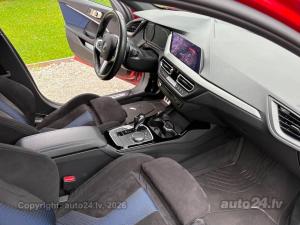 Red BMW M-series 2019 in Tallinn, with an engine capacity of 2.00 L and mileage of 42 thousand km for 30000 €, photo 14 on AUTOMOTO.COM.LV