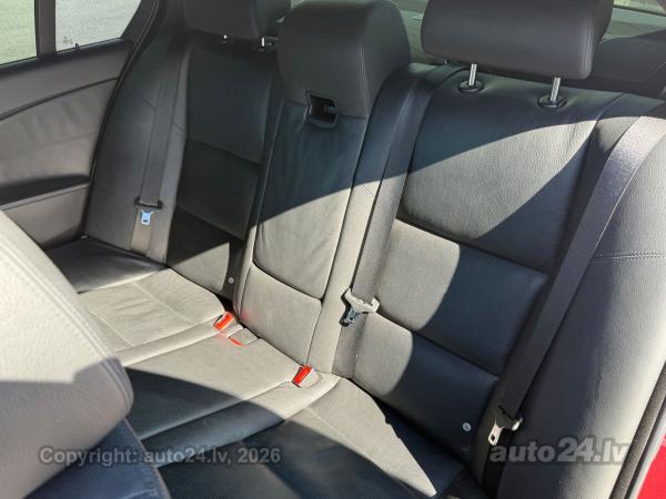Red BMW M-series 2005 in Tallinn, with an engine capacity of 5.00 L and mileage of 143 thousand km for 27499 €, photo 9 on AUTOMOTO.COM.LV
