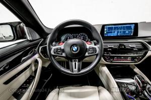 Sarkans BMW M-series 2018 Pērnava, ar dzinēja tilpumu 4.40 L un nobraukumu 140 tūkst. km par 47490 €, foto 16 vietnē AUTOMOTO.COM.LV