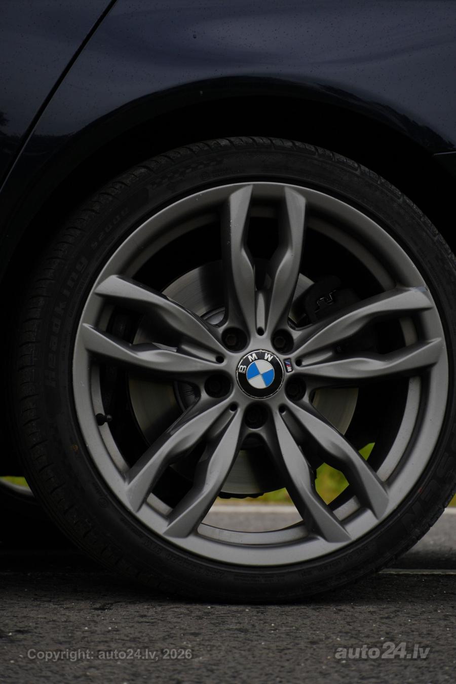 BMW M-series 2013 Tallina, ar dzinēja tilpumu 3.00 L un nobraukumu 270 tūkst. km par 13999 €, foto 11 vietnē AUTOMOTO.COM.LV