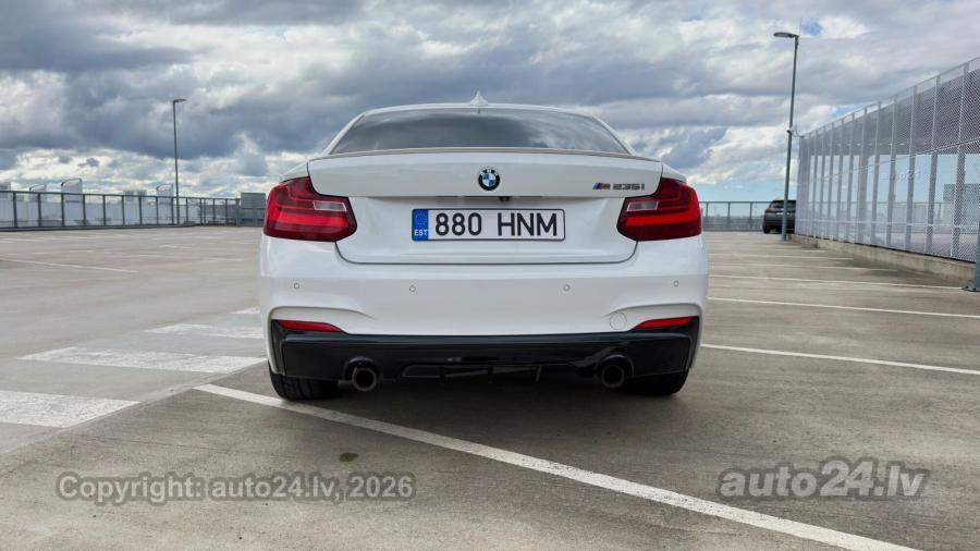 Balts BMW M-series 2016 Tallina, ar dzinēja tilpumu 3.00 L un nobraukumu 128 tūkst. km par 21999 €, foto 8 vietnē AUTOMOTO.COM.LV