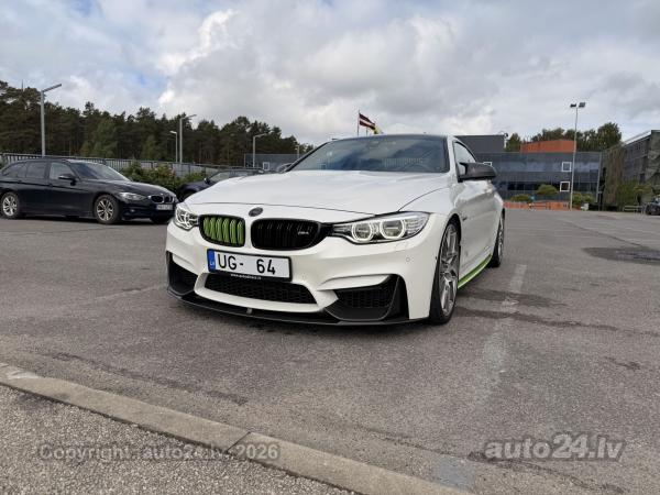 White BMW M-series 2016 in Riga, with an engine capacity of 3.00 L and mileage of 100 thousand km for 41000 €, photo 3 on AUTOMOTO.COM.LV