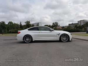 White BMW M-series 2016 in Riga, with an engine capacity of 3.00 L and mileage of 100 thousand km for 41000 €, photo 5 on AUTOMOTO.COM.LV
