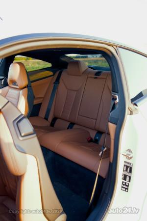 Balts BMW M-series 2020 Tallina, ar dzinēja tilpumu 3.00 L un nobraukumu 62 tūkst. km par 59900 €, foto 16 vietnē AUTOMOTO.COM.LV