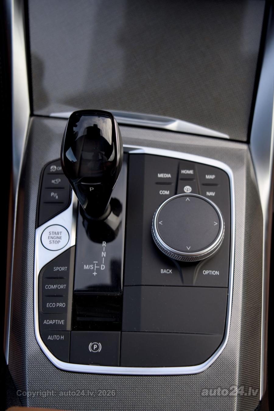 Balts BMW M-series 2020 Tallina, ar dzinēja tilpumu 3.00 L un nobraukumu 62 tūkst. km par 59900 €, foto 25 vietnē AUTOMOTO.COM.LV